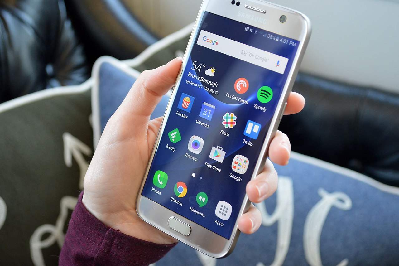 Самая точная копия популярного телефона SAMSUNG ... | Корпорация Зла ...